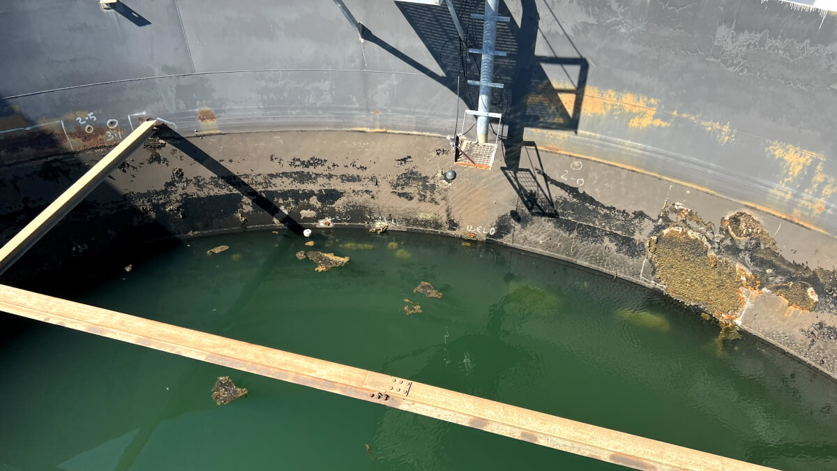 Dealing with Deterioration: How to Spot Liner Problems in Storage Tanks ...